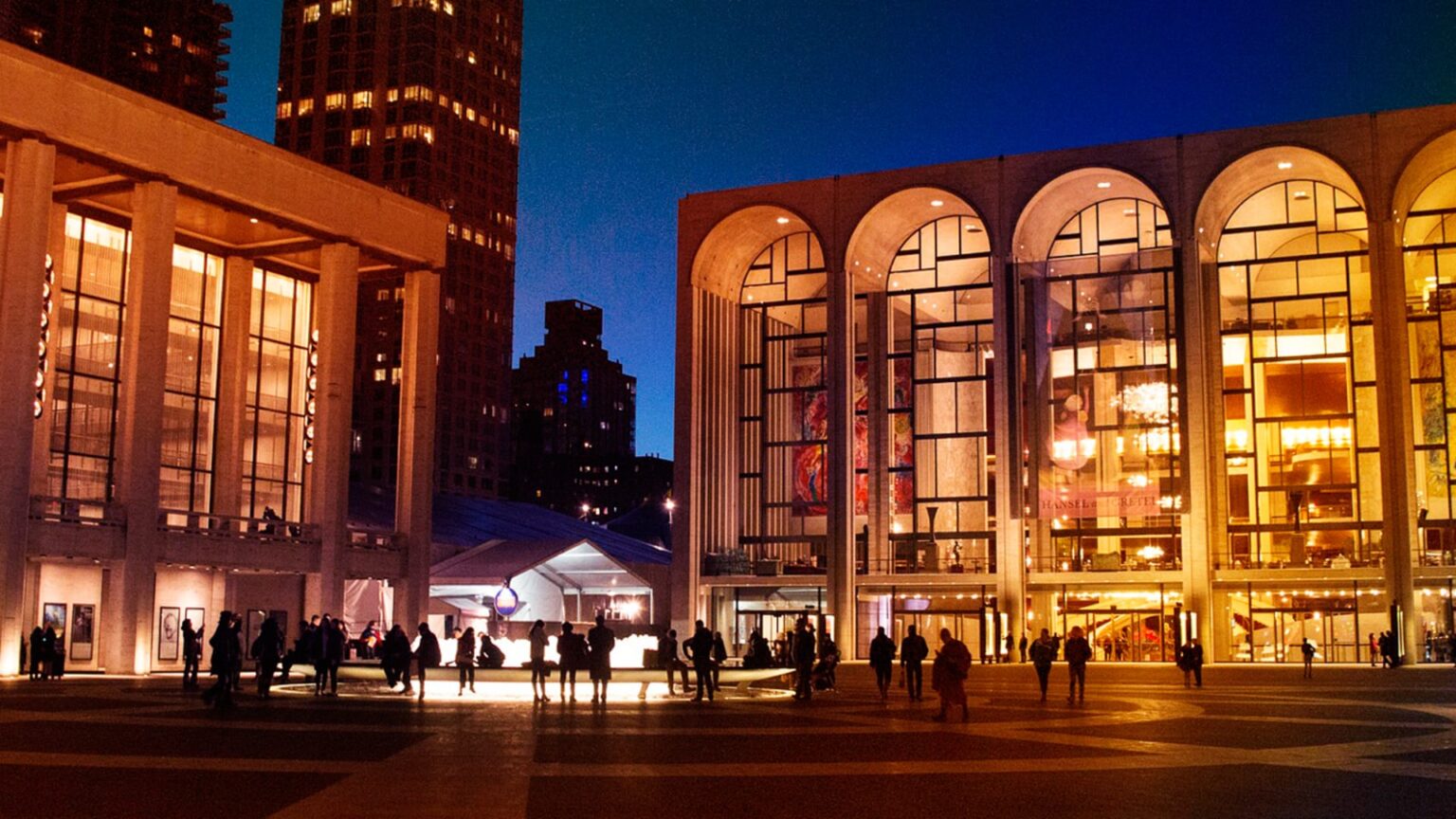 ECS Students Visit the Metropolitan Opera in NYC — European Cultural ...